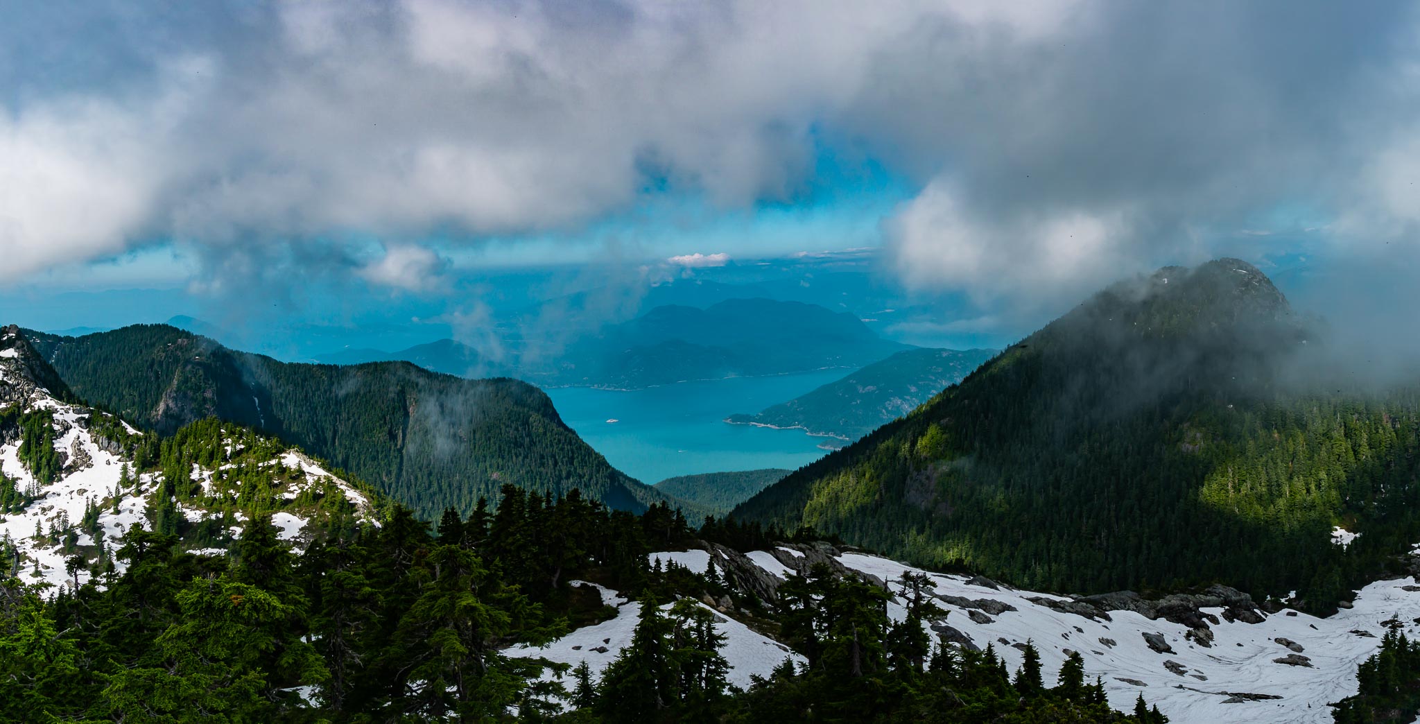 Hiking Mount Windsor in the North Shore Mountains - Best Hikes BC