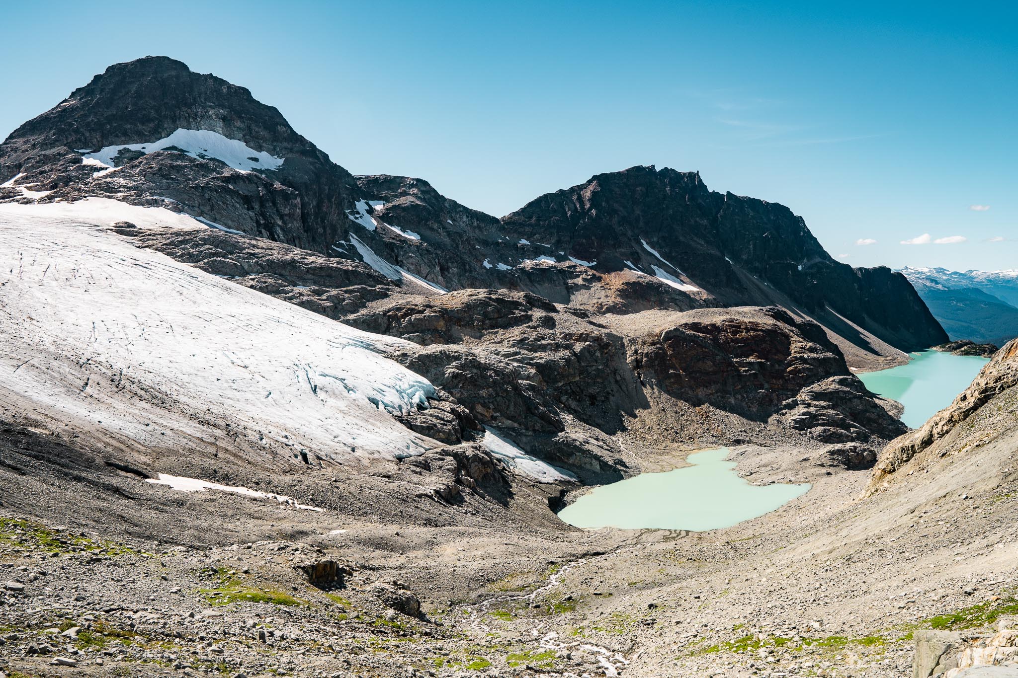Hiking Wedgemount Lake in Garibaldi Provincial Park - Best Hikes BC