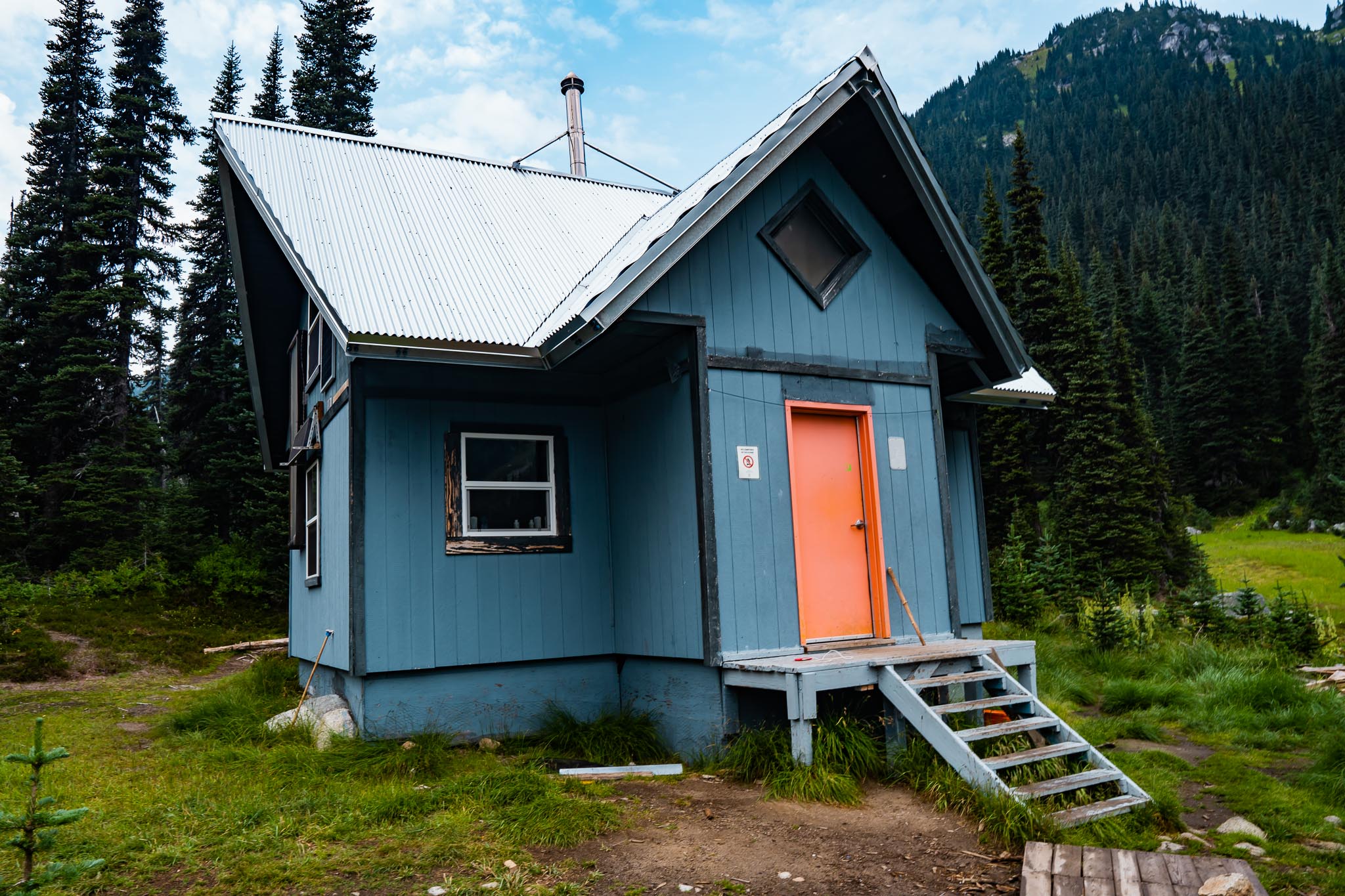 Hiking to the Brian Waddington Hut (Long Lake) - Best Hikes BC